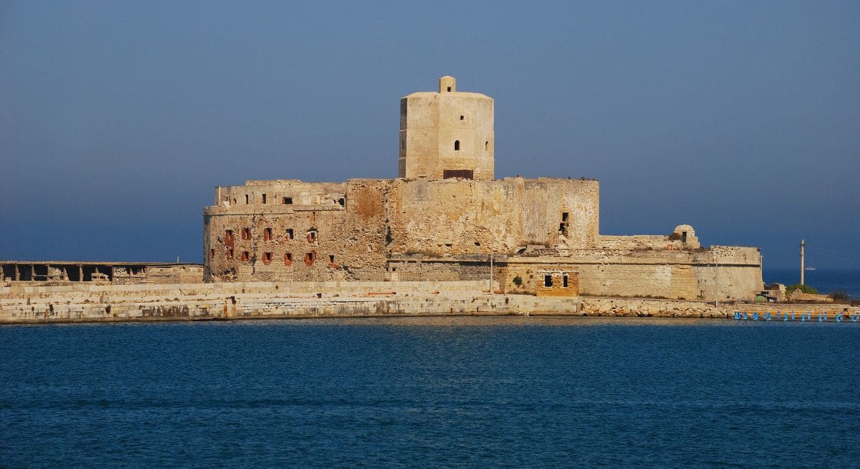 The multicultural charm of Trapani in one day - Isolabella.it